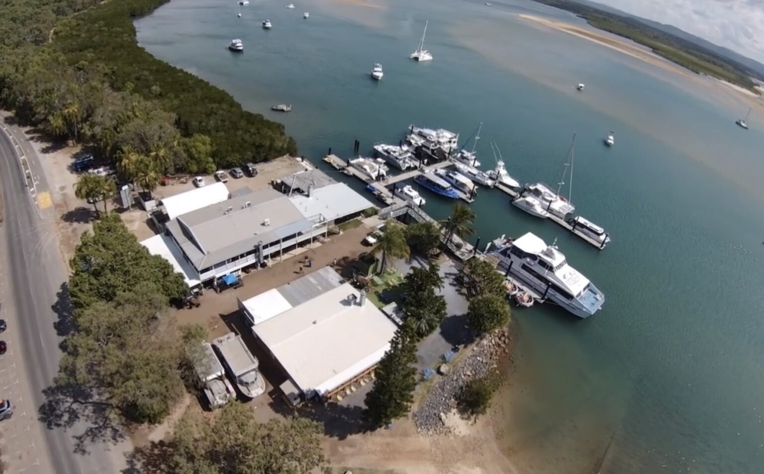 1770 Marina - The Passport To The Reef